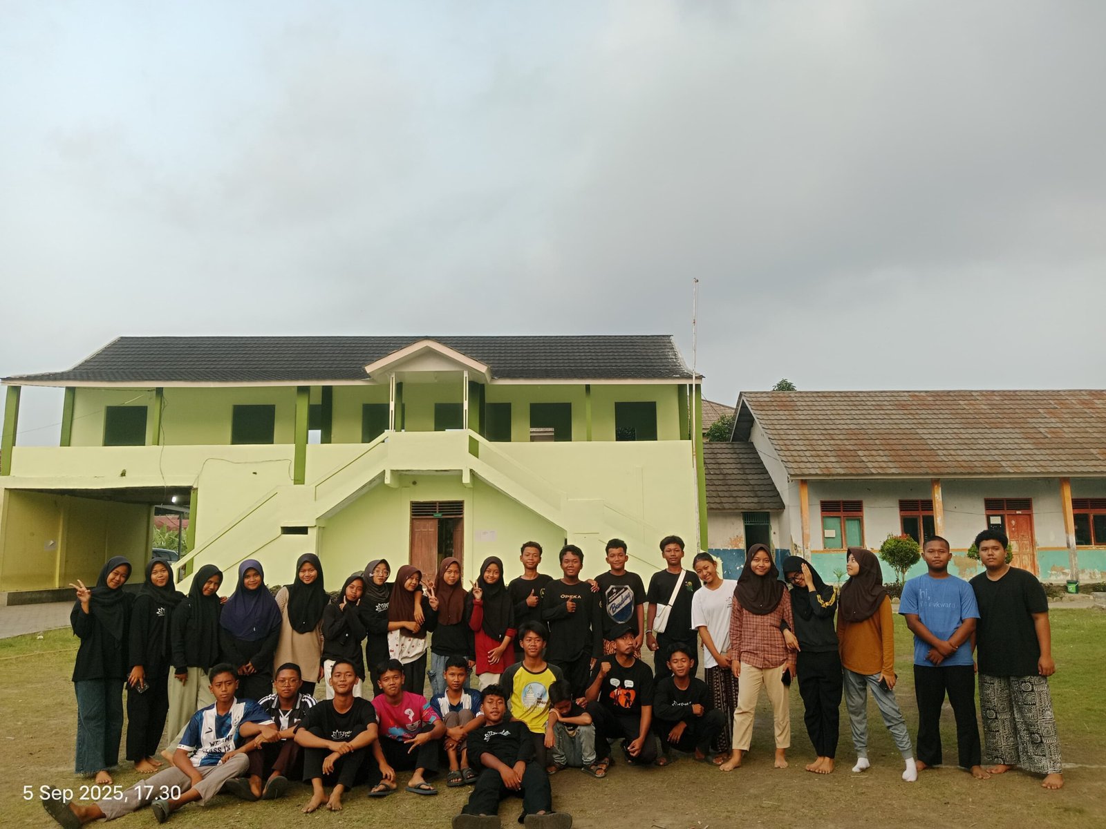 Teater Padma Gelar Lakon Teater Keliling 2025: Suara Generasi Menggema ...